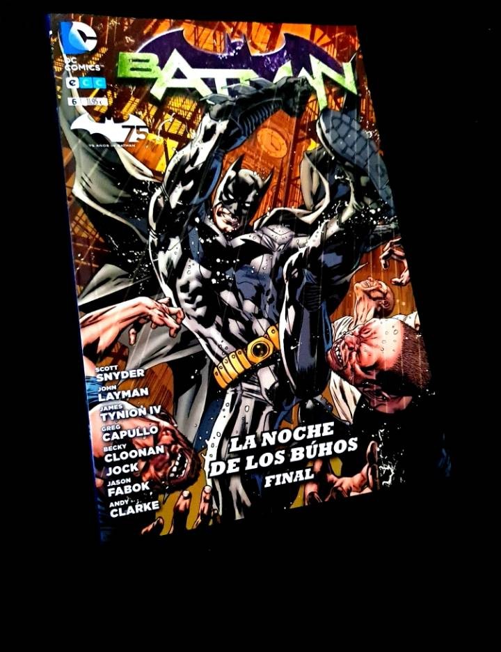 Batman 6 Final Noche de los Búhos ECC DC Comic