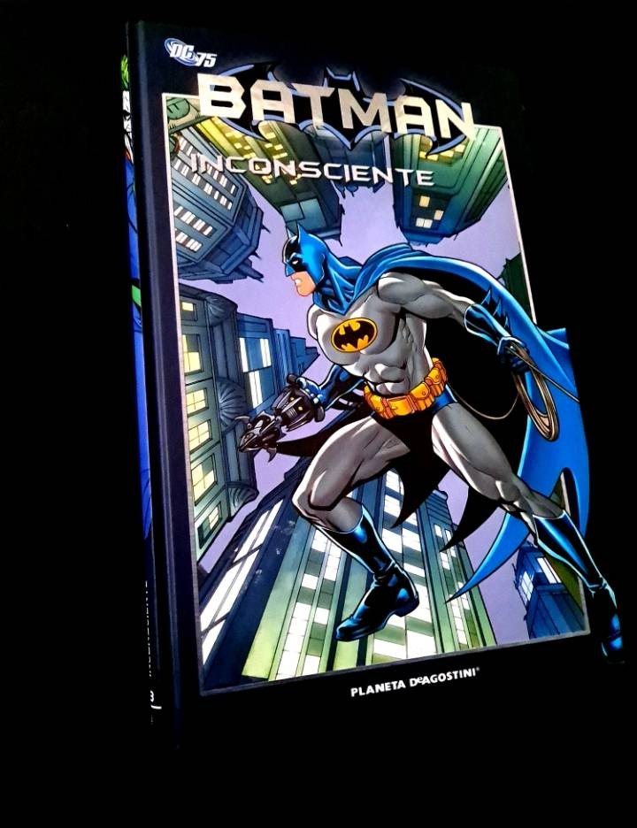 Batman Secretos 53 Cómics Planeta DC colección