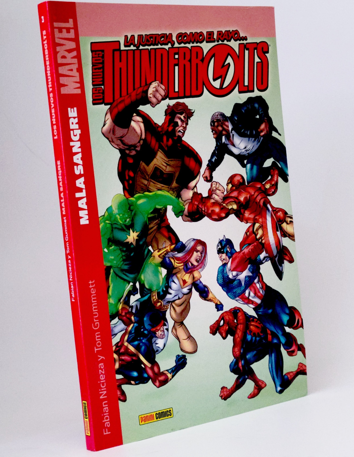 Cómic Thunderbolts Mala Sangre Marvel Panini Kiosco